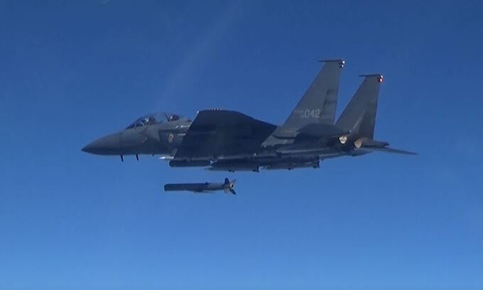 中 군용기 2대, 26일 KADIZ 진입…공군 F-15K 전투기 등 출격 | 세계일보