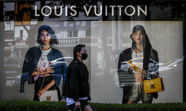 LVMH 3분기 매출 3% 하락…명품백·향수 매출 줄어 | 세계일보